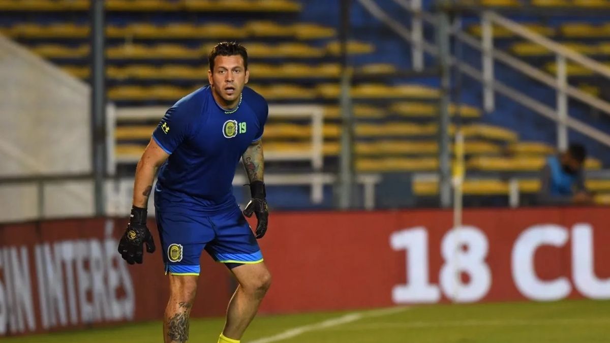 Fatura Broun liquidó a Carlos Tevez como DT de Central: “Le dije que ni ...