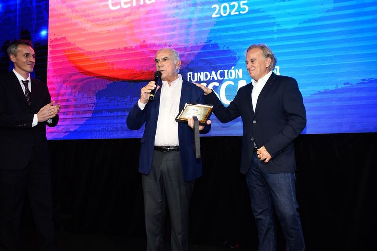 Fundación Discar celebró su 34° aniversario con una emotiva cena a ...