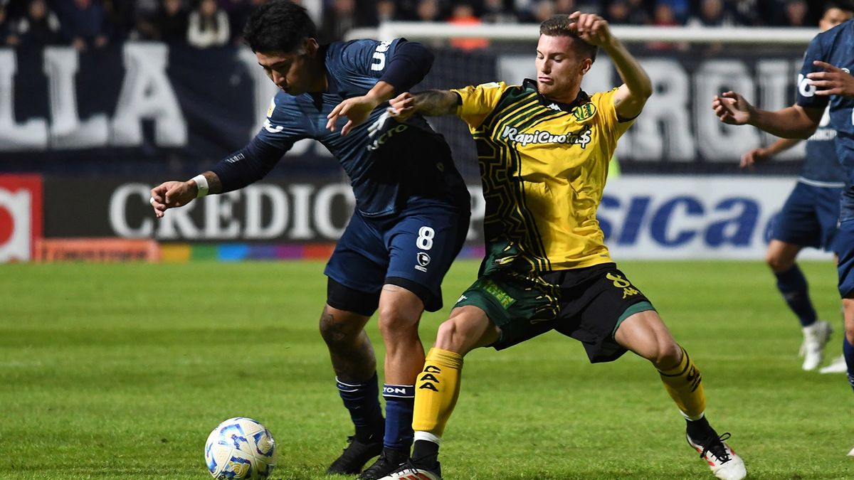 Luis Sequeira: las dos caras del mismo jugador y un futuro incierto