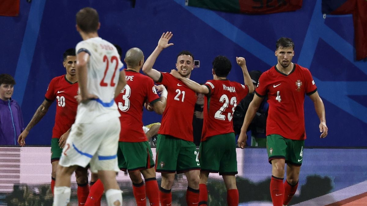 Portugal reaccionó, lo dio vuelta y sumó un triunfo clave en su debut