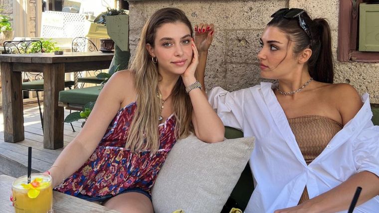 Hande Erçel y Gamze Erçel hicieron bailar a todos con un importante ...