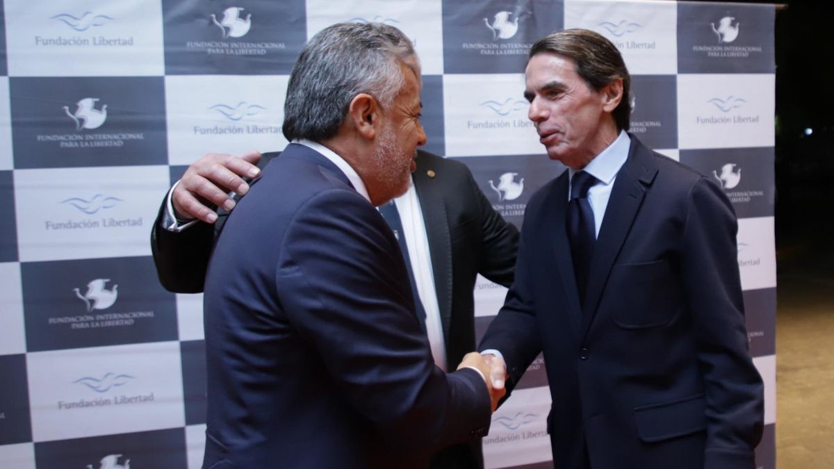 El evento liberal que reunió a Alfredo Cornejo con Javier Milei ...