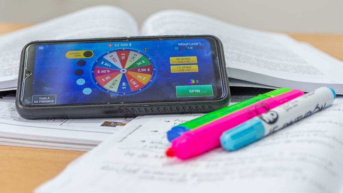 Ludopatía: en qué consiste la inédita ley que busca abordar y cuidar a ...