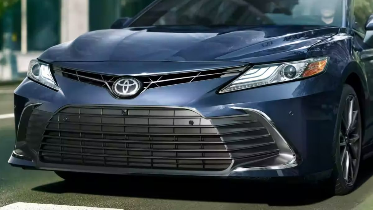 Este es el precio del Toyota Camry más económico del mercado