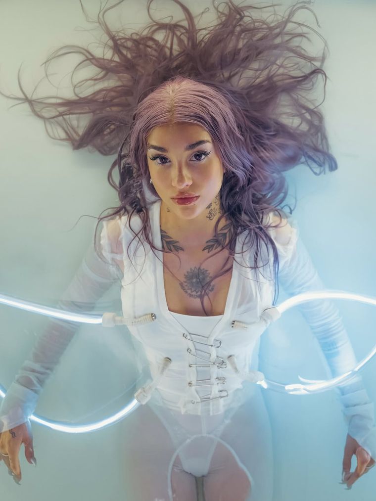 María Becerra y Tini Stoessel confirmaron su colaboración: cuándo sale Hasta que me enamoro