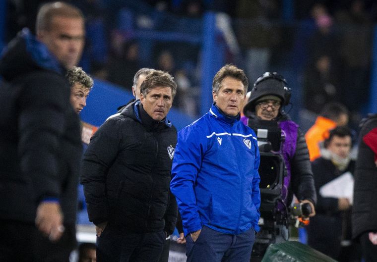 Qué dijo Guillermo Barros Schelotto sobre la decisión de Thiago Fernández de no renovar con ...