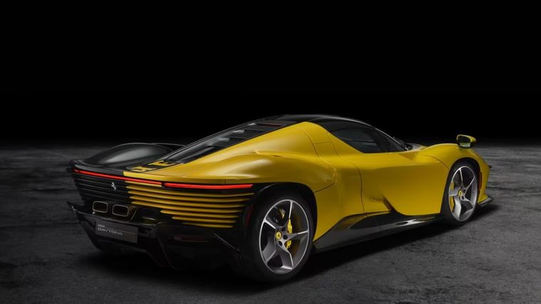 Subastan un Ferrari Daytona SP3 único por 26 millones de dólares