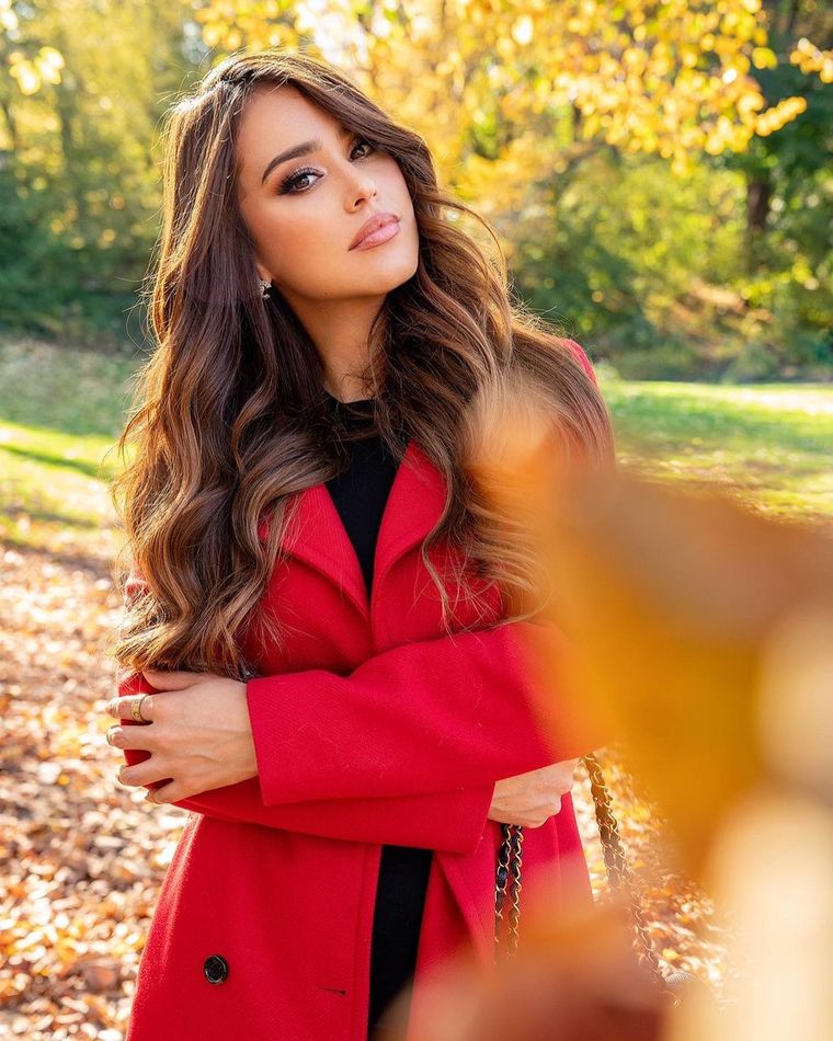 Con gorrito de Santa, Yanet García paraliza las redes mostrando de más