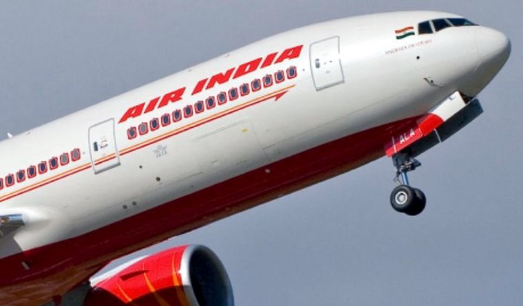 India confirma que en el avión que estalló en viaje a Londres iban 242 pasajeros
