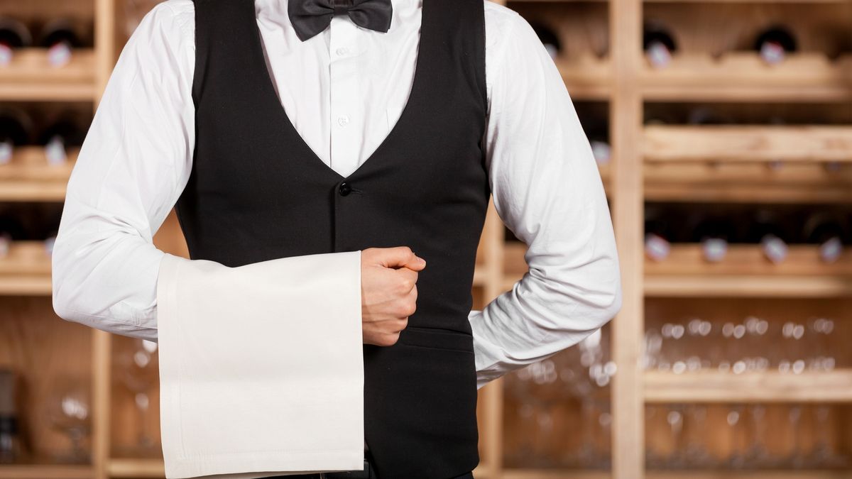 Viral: es mozo y reveló el desagradable detalle que encuentra en los ...