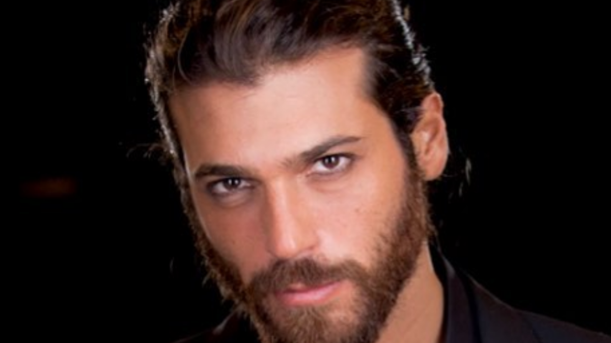 Las novias famosas que tuvo el apuesto actor turco Can Yaman