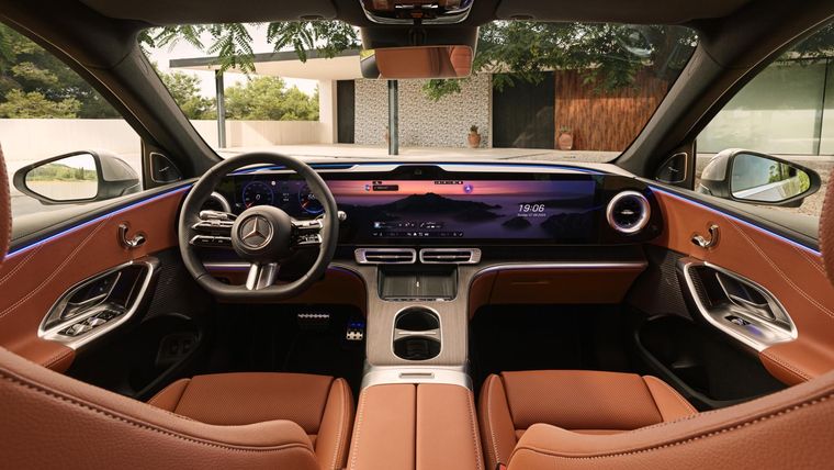 Mercedes-Benz revoluciona el CES 2026 con el debut del nuevo GLC eléctrico