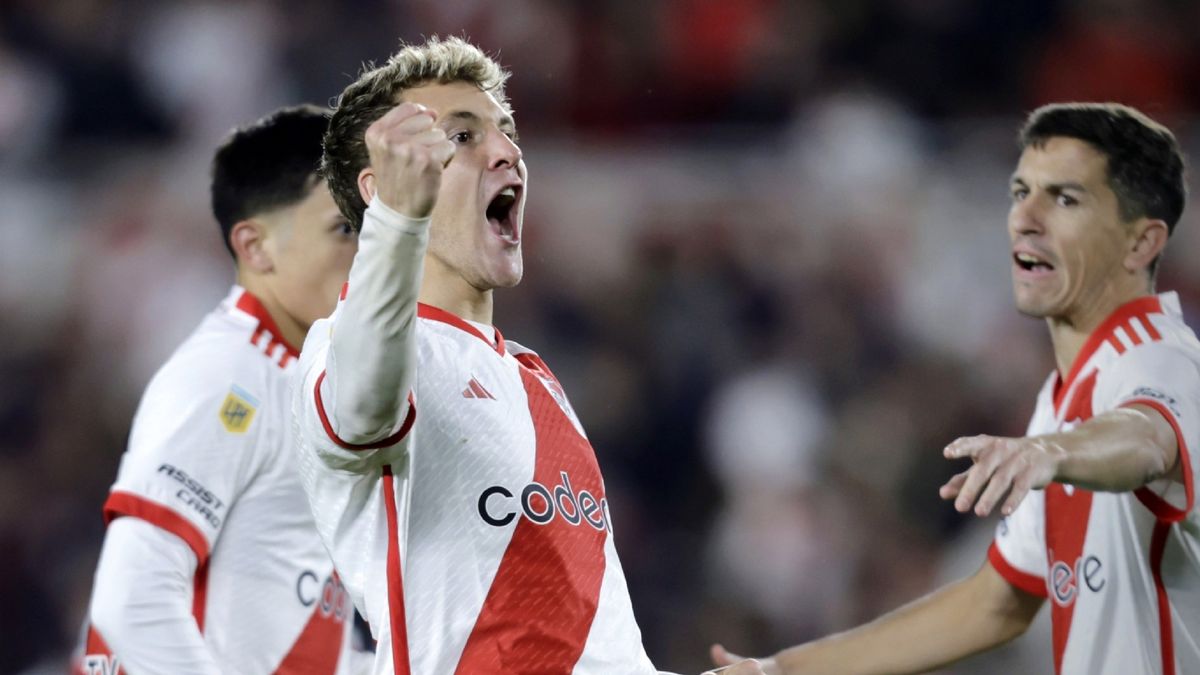 River ganó, gustó y goleó en su debut ante Central Córdoba como local