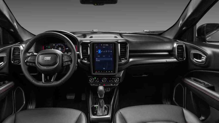 La Fiat Toro presenta la línea 2027 como la primera pick-up híbrida ...