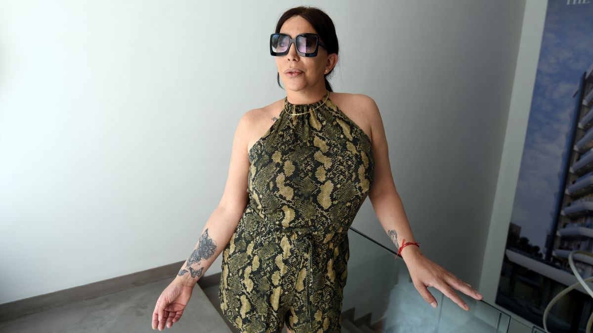 Por llevar un particular objeto, retienen a la Turca en el aeropuerto