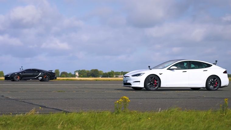 Tesla vs Bugatti ¿Cuál es más rápido?