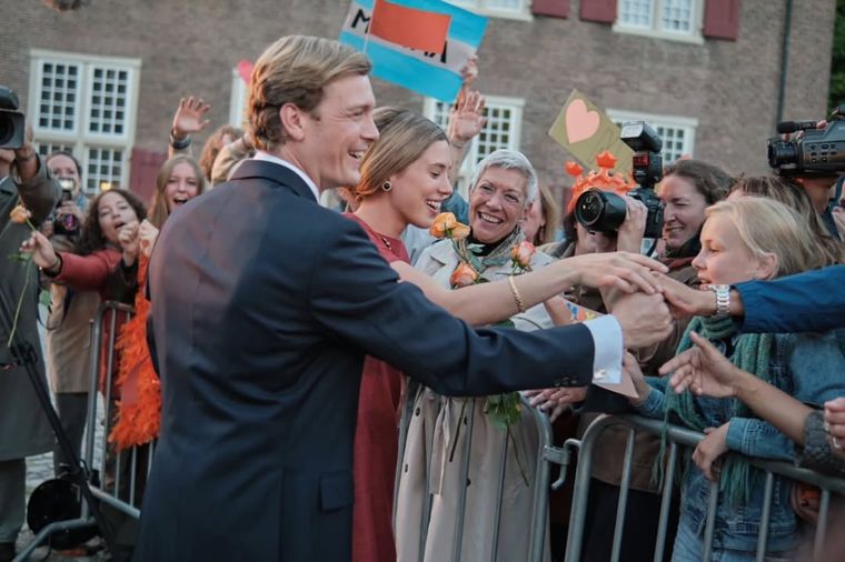 Myra team nasdas sexetape she isn’t fluent in English, but