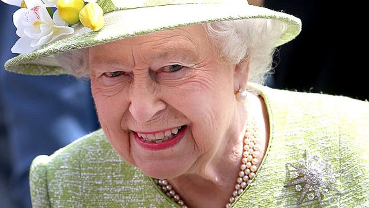 ¿Qué se le regala a la reina?