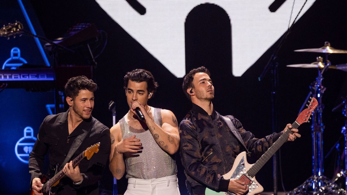 La peculiar colección de los Jonas Brothers tras su serie de conciertos ...