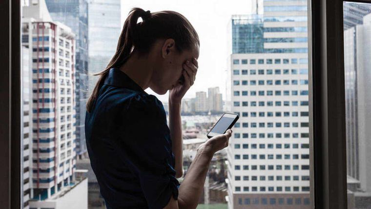 Qué es FOMO y cómo identificar esta patología ligada al uso de las ...