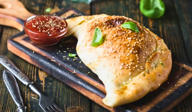 Calzone de jamón y queso: receta fácil para una cena familiar
