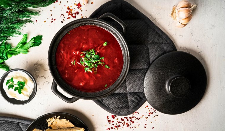 Sopa de borscht con carne: receta completa y consejos de cocción