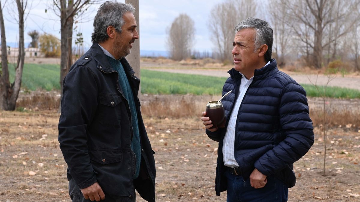 El gesto político entre Cornejo y un gobernador para avanzar con una ...