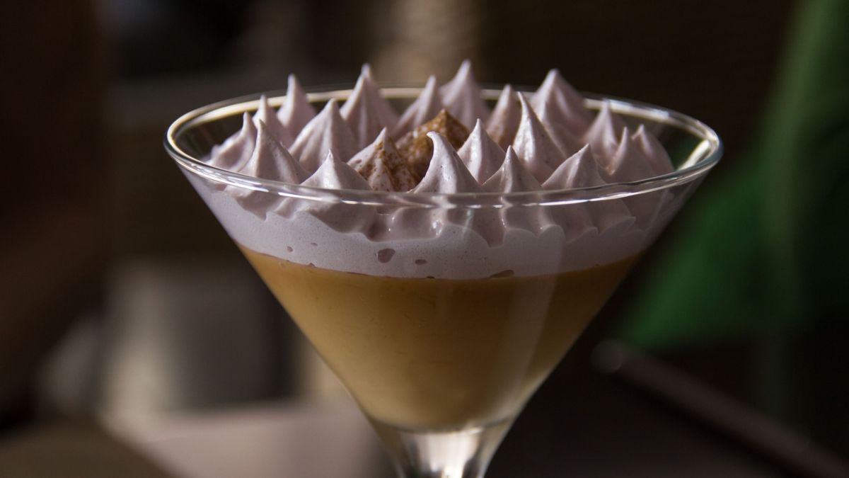 Prepara un suspiro limeño, un postre delicioso clásico de Perú en minutos