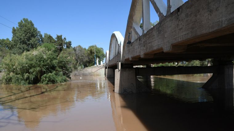 Otra tragedia en el río Mendoza: un chico de 18 años murió ahogado