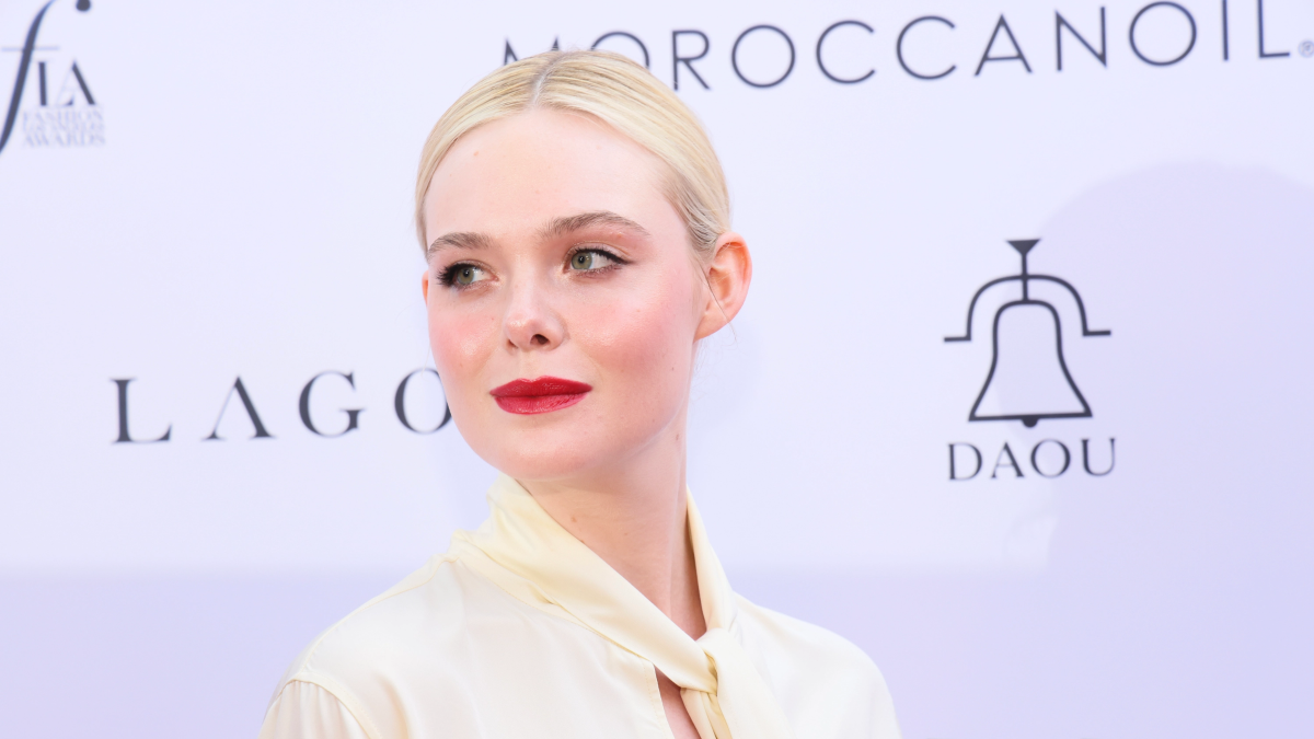 Elle Fanning reveló lo peor que le hicieron las redes sociales en su ...