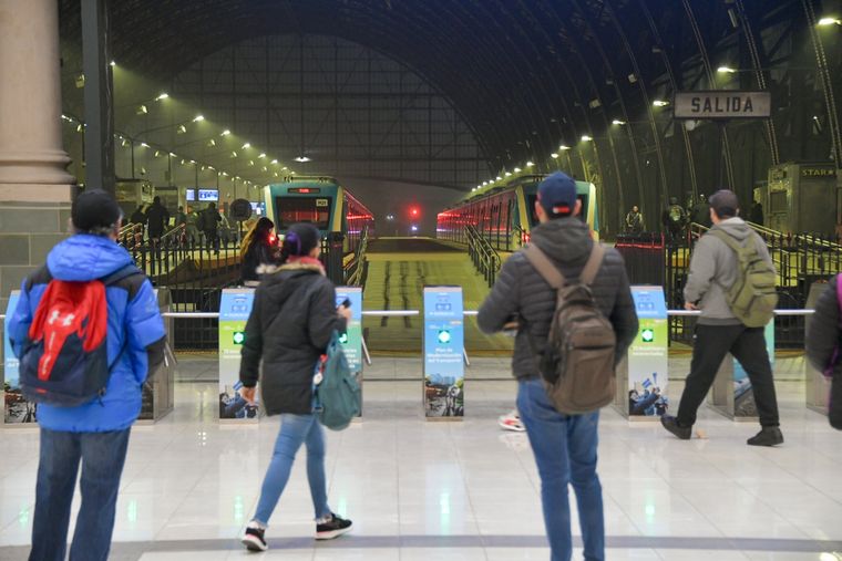 Los trenes de la Línea Mitre ya llegan a la estación Retiro