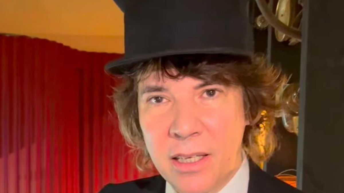 Maxi Trusso sufrió un fuerte accidente en medio de un concierto: el video