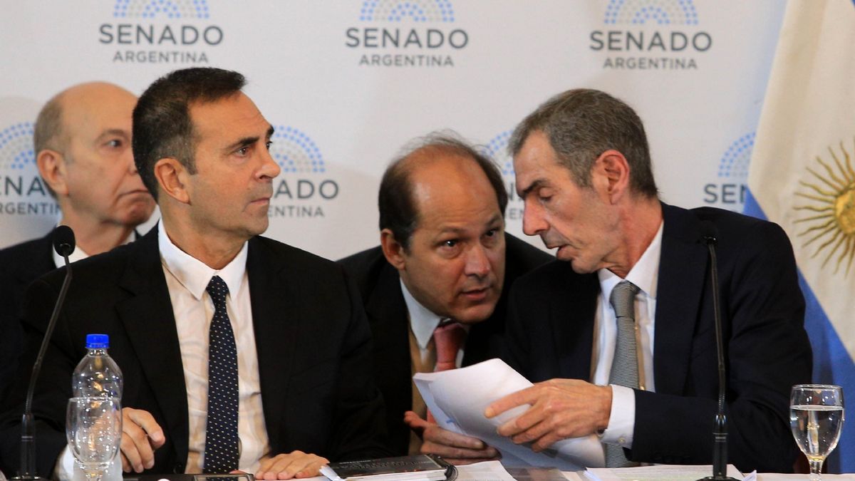 Senado: funcionarios del Gabinete de Javier Milei exponen la Ley Bases y el Paquete Fiscal en ...