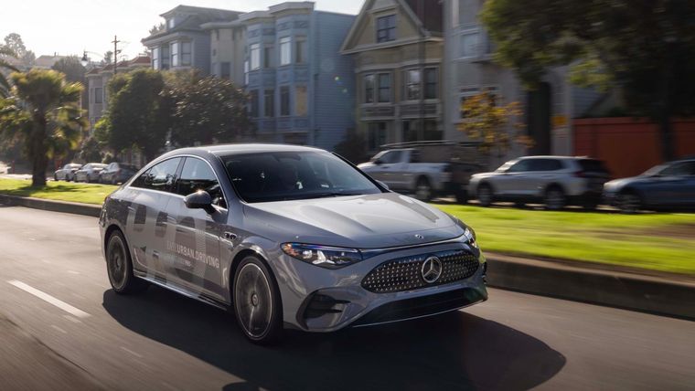 Mercedes-Benz revoluciona el CES 2026 con el debut del nuevo GLC eléctrico