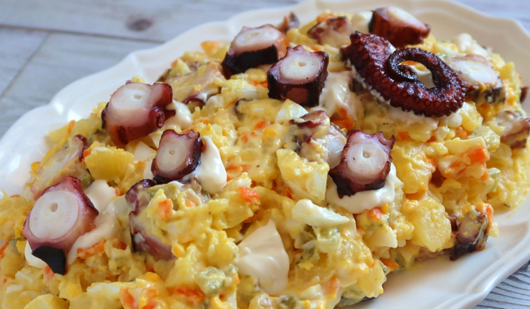 Receta de ensaladilla de pulpo estilo mediterráneo: ideal para el verano
