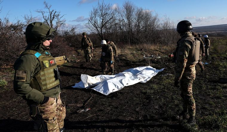 El horror: Ucrania recibe de Rusia más de 1.200 soldados muertos en batalla