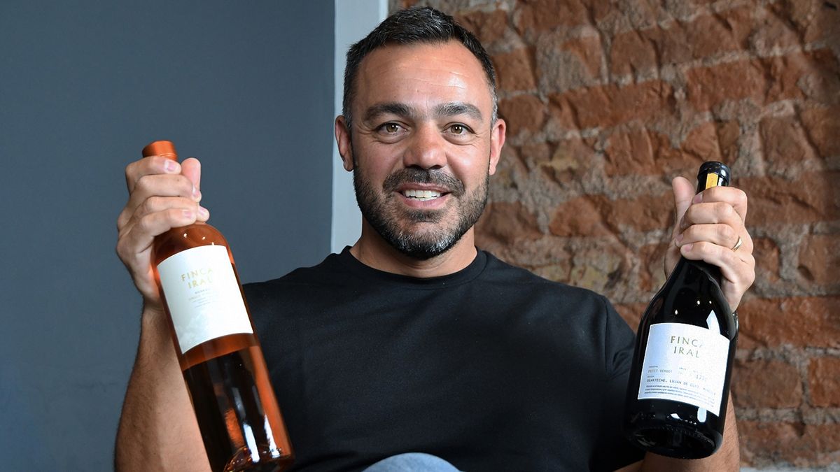 Lucas Gimenéz: Hay que sacarle la corbata al vino