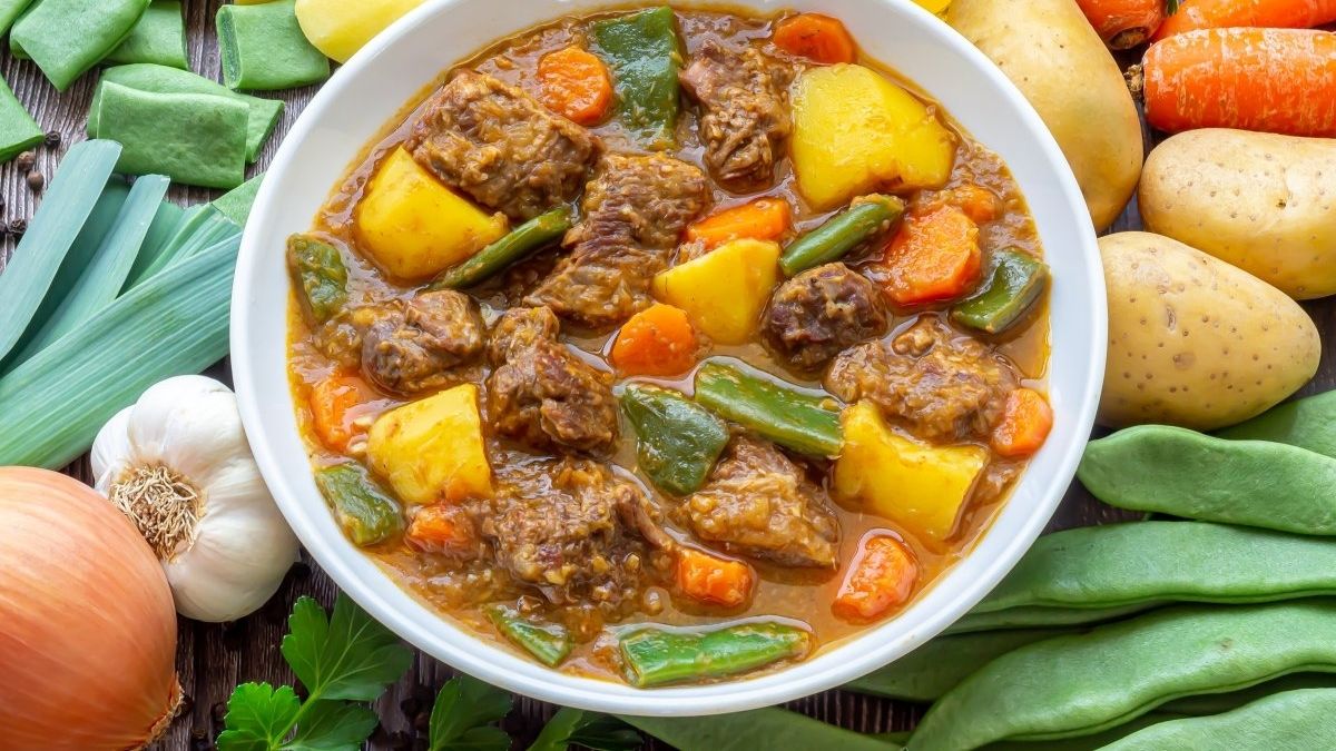 Guiso de ternera con calabacín y tomate: Un festín de sabores deliciosos