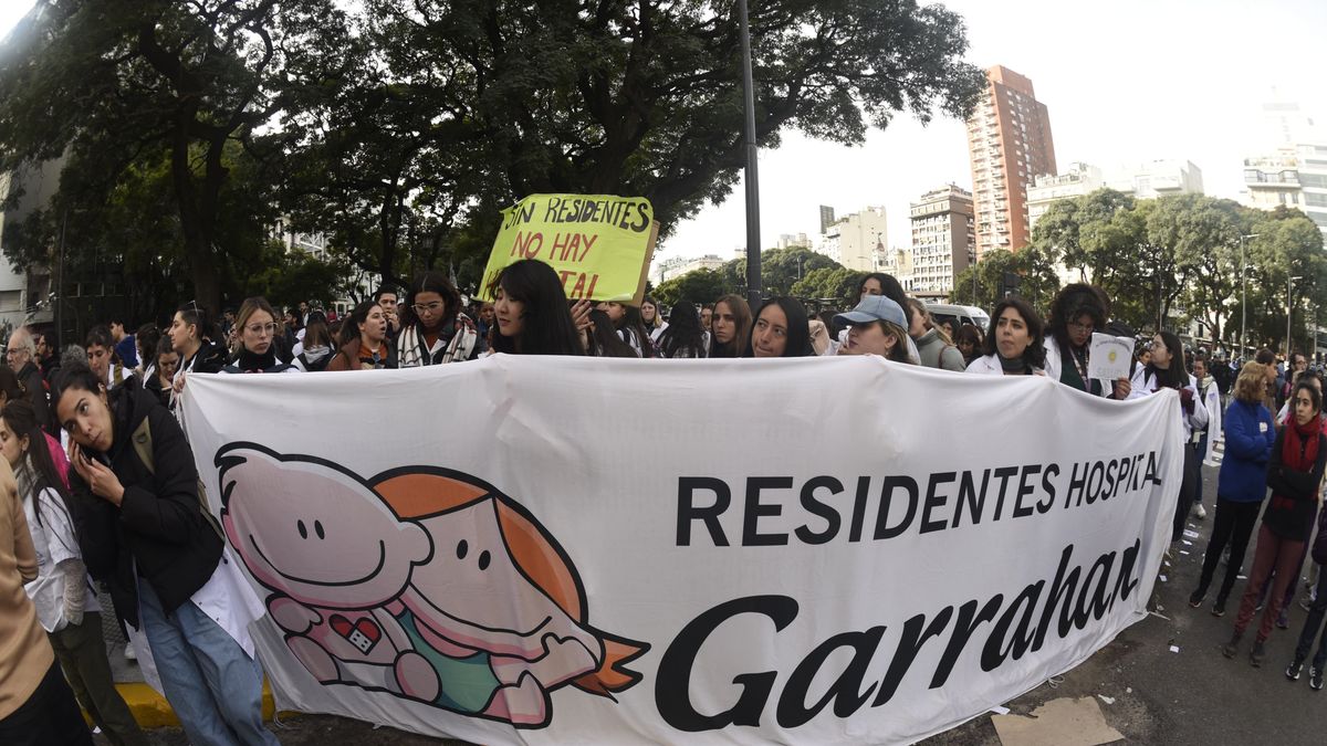 Hospital Garrahan: el fuerte cruce entre los profesionales de la salud ...
