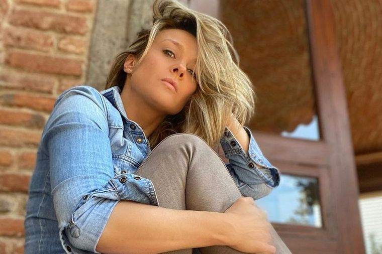 Asombrosa: Fey está cada día más joven y lo demuestra en traje de baño