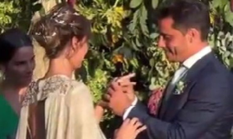 Se casó Manuela Viale: las imágenes privadas de la boda top