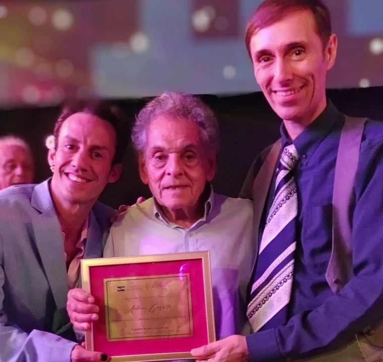 El homenaje a Gasalla en los premios Carlos y la revelación sobre su salud