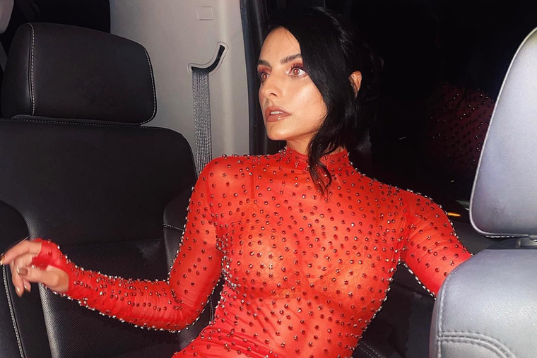 Aislinn Derbez dio un contundente mensaje contra las personas que le ...