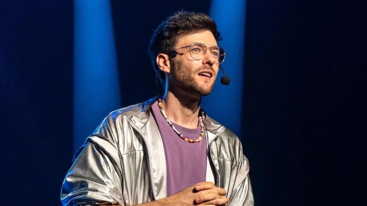 Pablo Albella vuelve a Mendoza con Universo +30 y un show imperdible ...