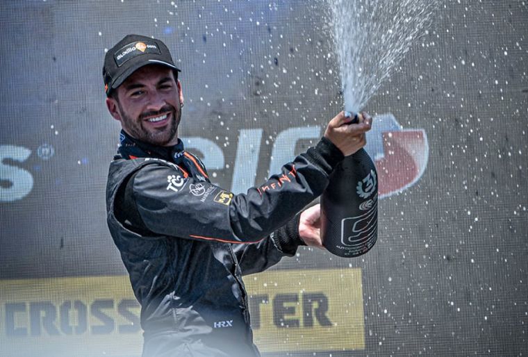 Madi ruve new leaks the lady responded well to messages and