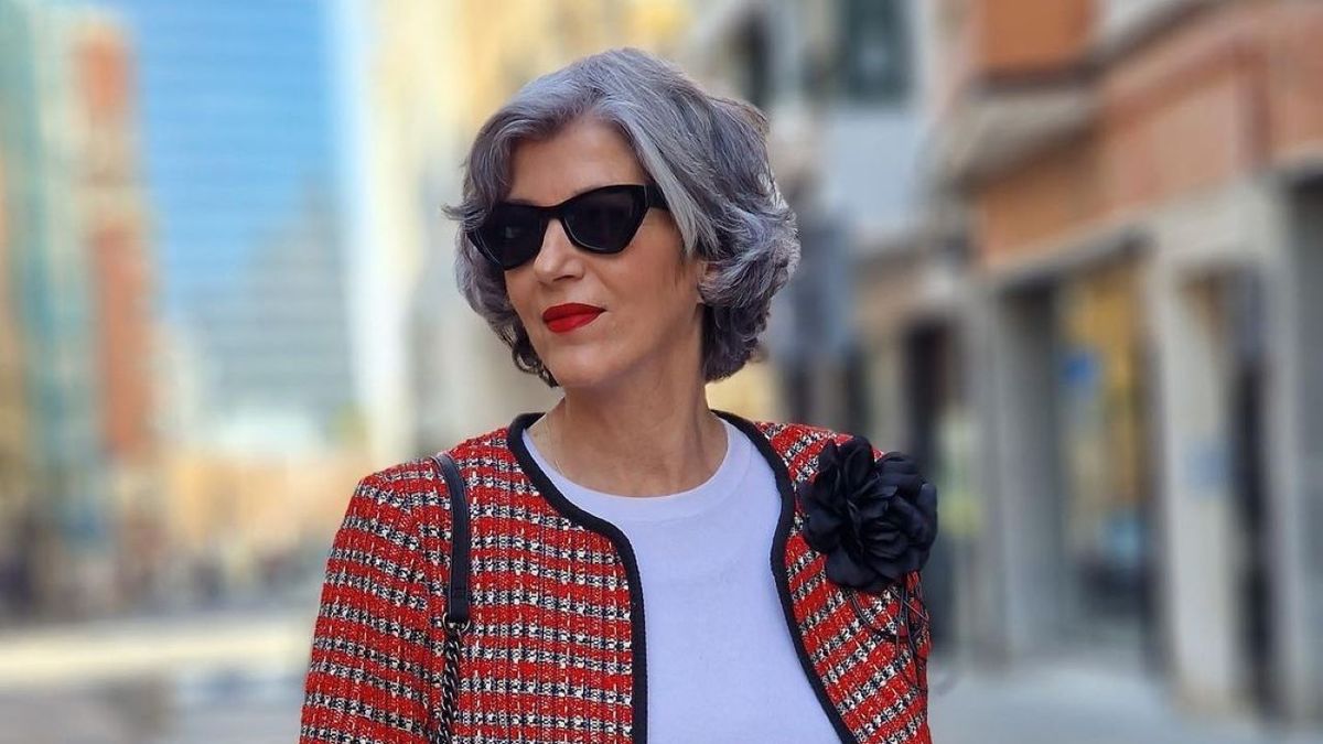 Los tips de una influencer +60 para lograr looks Chanel con prendas de Zara