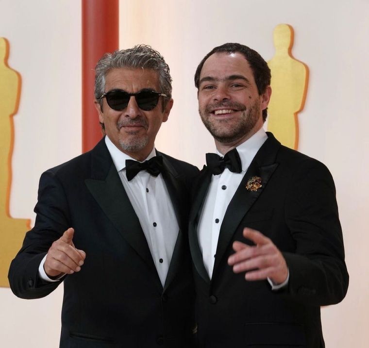 Oscar 2023: los increíbles looks de Dolores Fonzi, Peter Lanzani ...