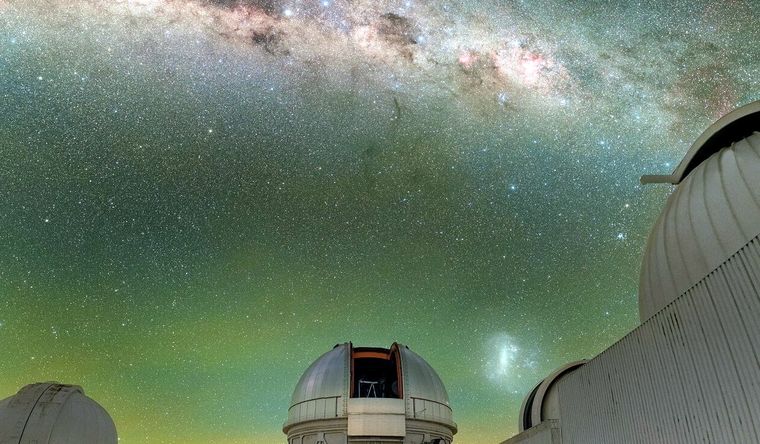 La evolución de la energía oscura cuestiona las bases de la cosmología