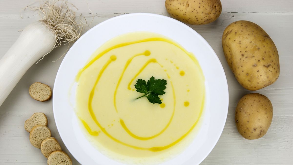 El truco francés con ajo que transforma el puré de papas y lo deja más ...