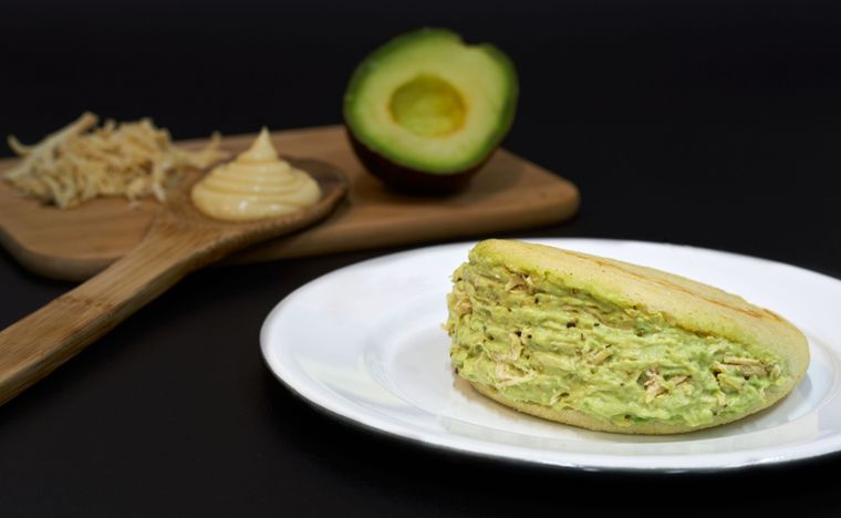 Deliciosas arepas reina pepiada para agasajar a tu familia en pocos pasos